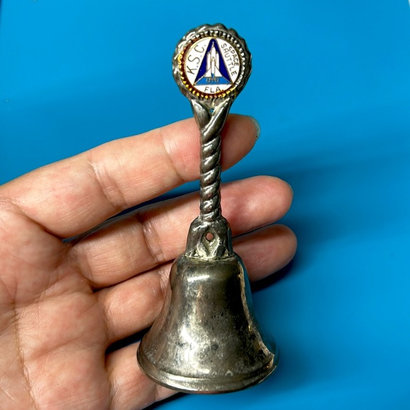 Vintage | Accents | Vtg Kennedy Space Center Florida Souvenir Bell ...
